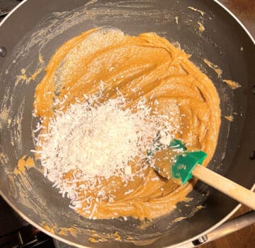 Vegan Cashew Halwa (Naturally Sweetened) - Holy Cow Vegan