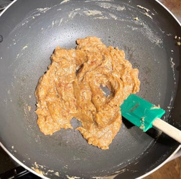 Vegan Cashew Halwa (Naturally Sweetened) - Holy Cow Vegan