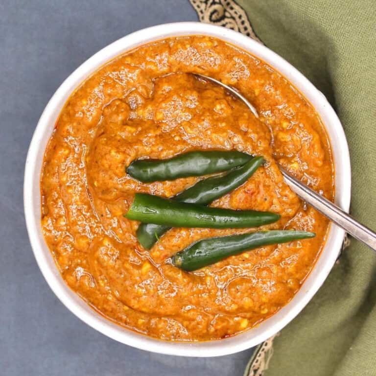 Ethiopian Shiro Wot (Spicy Ground Chickpea Stew) - Holy Cow Vegan