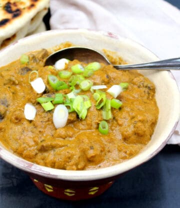 Seitan Curry - Holy Cow Vegan