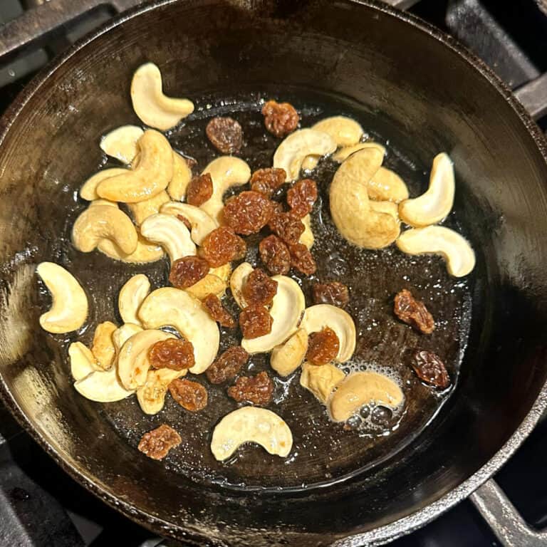 Vegan Sooji Halwa (Rava Kesari or Sheera) - Holy Cow Vegan