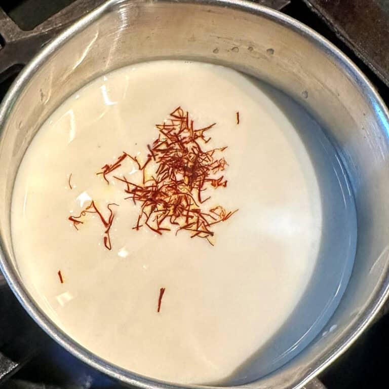 Vegan Sooji Halwa (Rava Kesari or Sheera) - Holy Cow Vegan