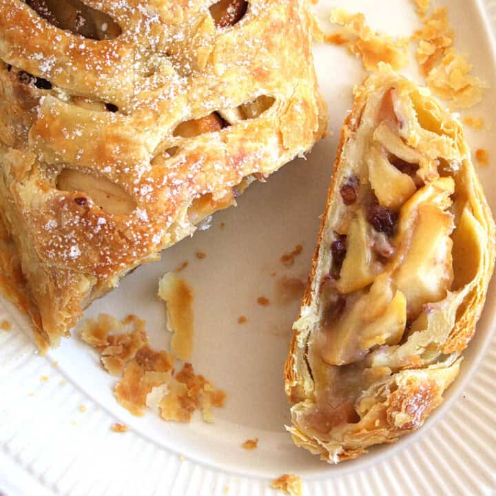 Vegan Apple Strudel Recipe - Holy Cow Vegan